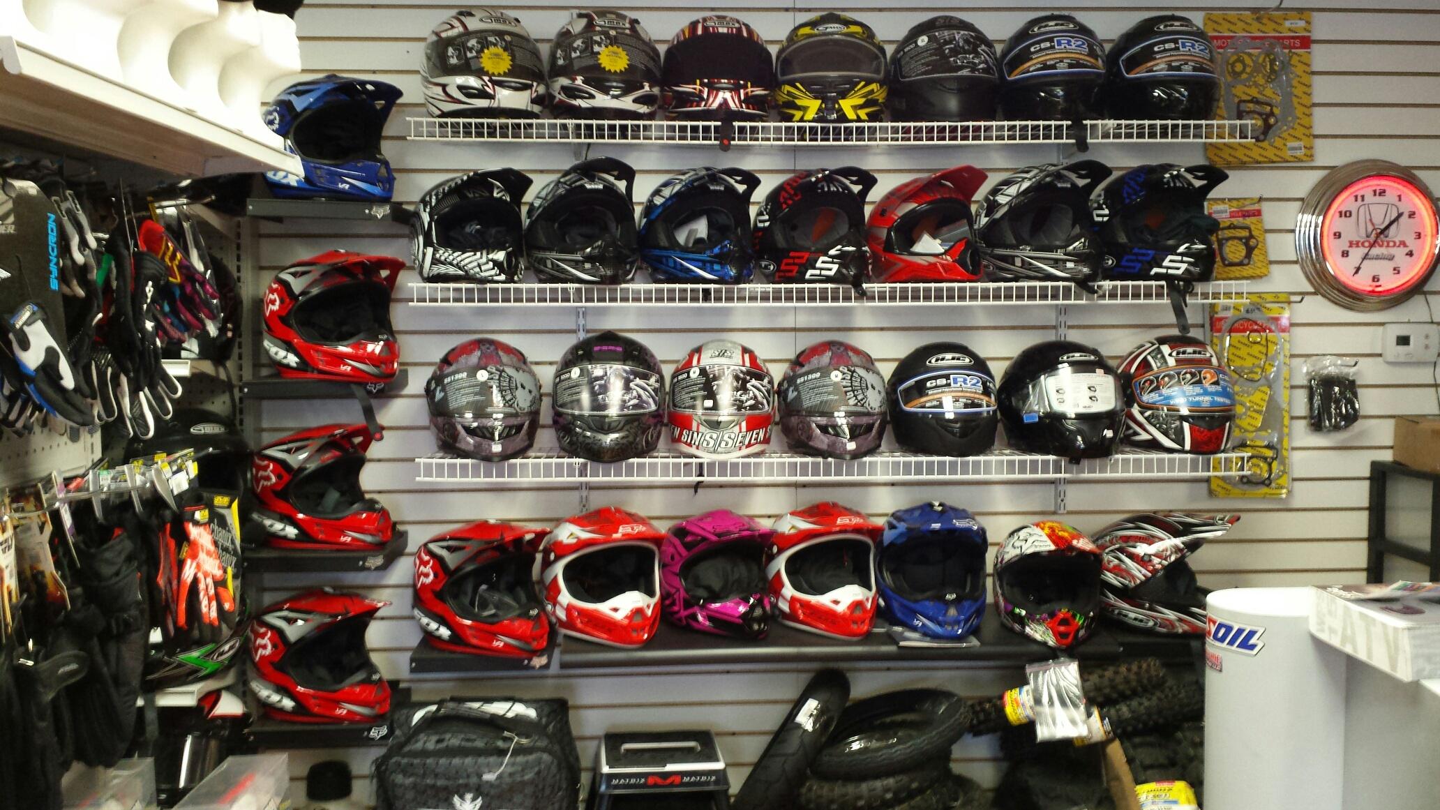 Our Selection of Helmets | Redline Racing, LLC